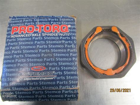 Stemco Type Pro Torq Axle Spindle Nut Rear Beck Half Price Parts Car Parts For Half Price Or