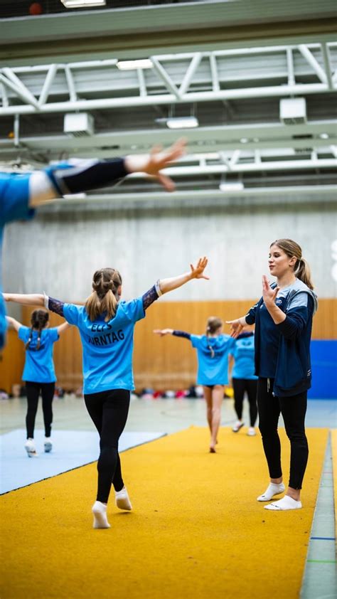 Eli Seitzs Posted A Bunch Of Pictures Of A Camp She Was Running R Gymnastics