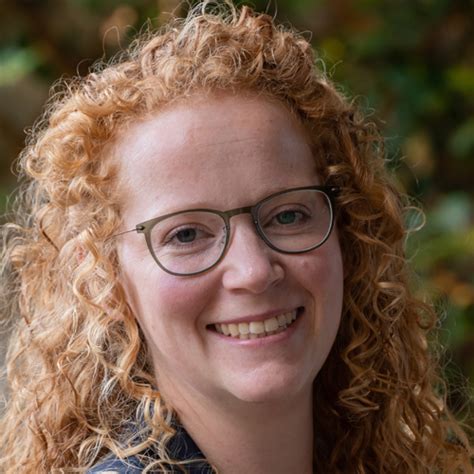 Lisa Armbrusters Instagram Twitter And Facebook On Idcrawl