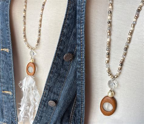 Sandy Beach Necklace The Artistic Flip Flop