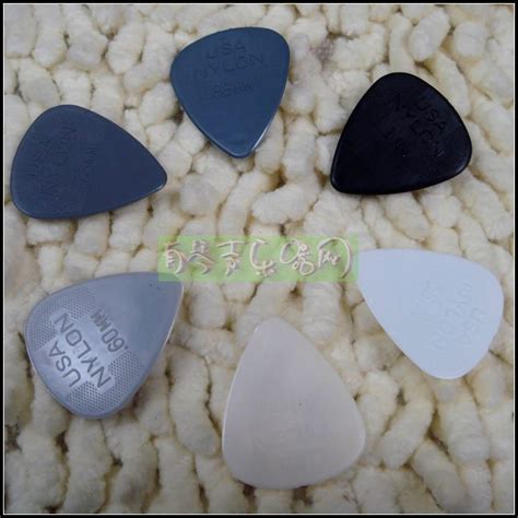 DUNLOP Nylon PICK登禄普 邓禄普 尼龙吉他拨片 有琴声