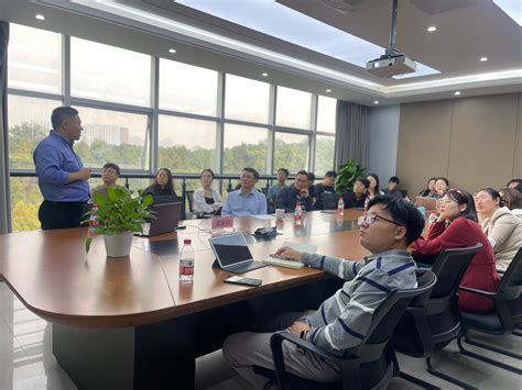 中央财经大学姜富伟教授应邀来金融学院讲学 浙江财经大学金融学院