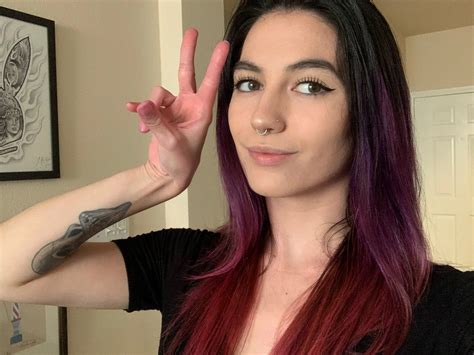 Megan Mistakes Live Cams Skype Teams Discord Telegram