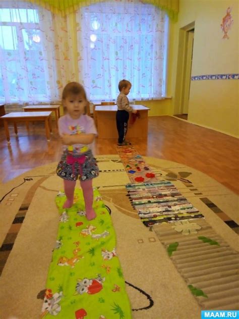 Физкультурный уголок с дополнением нетрадиционного физкультурного оборудования первая младшая