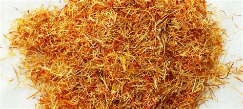 ریشه زعفران چیست ؟ مهم ترین خاصیت ریشه زعفران قیمت و طرز استفاده