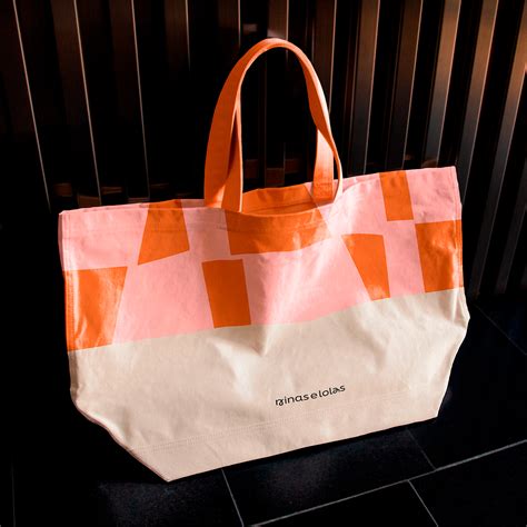 Ninas E Lolas Brand Identity World Brand Design Society