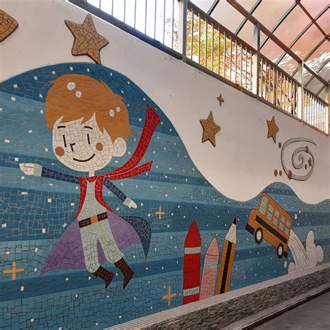 학교 옹벽에 설치한 모자이크타일