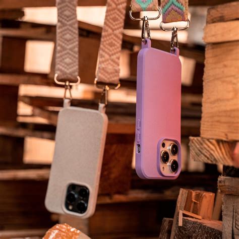 Funda Ecocase Biodegradable Colgante Para Iphone Pro Max La Casa De Las Carcasas
