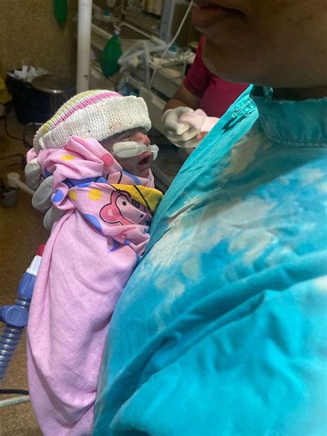 නොමේරු දරුවන් පස් දෙනෙක් සිසේරියන් සැත්කම් දෙකකින් බේරා ගනියි Ada Online