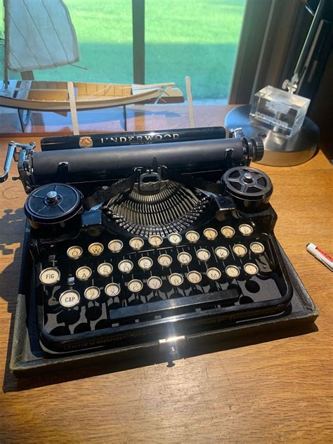 Replacing Typewriter Platen