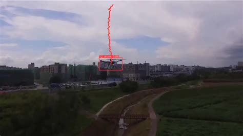 深度学习框架基于yolov5和deepsort的多旋翼无人机检测与跟踪系统 Deepsort算法跟踪来实现无人机运动轨迹可视化