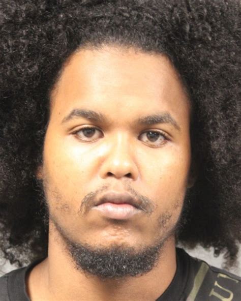 Traffic Stop Leads To Fugitive Arrest And Gundrug Charges City Of
