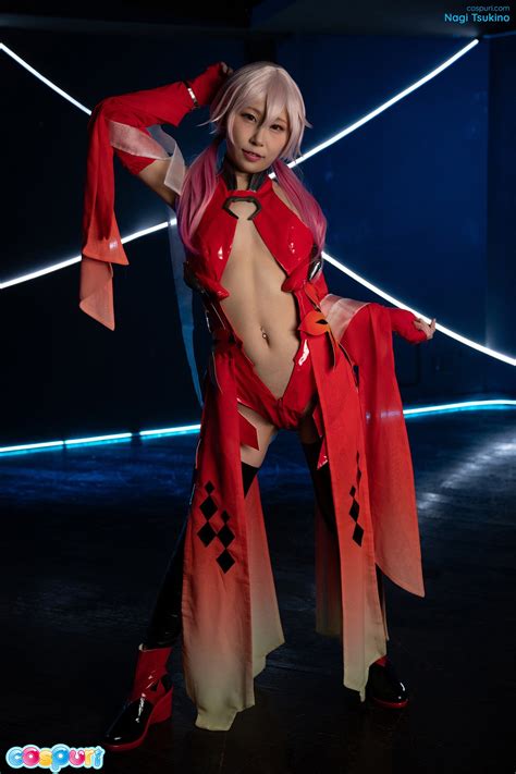 Hot Japanese Beauty Nagi Tsukino Shows Off Her Great Naked Guns Photos