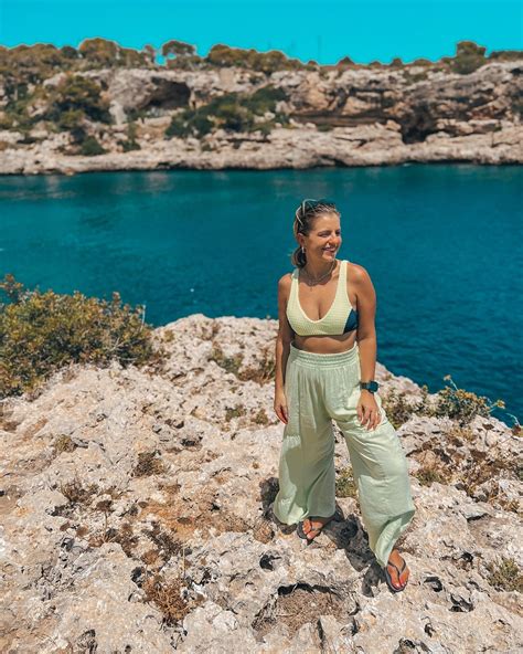 Monique Danellos Feet