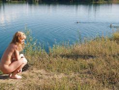 Promenade Nue Au Bord Du Lac Photos Porno Photos Xxx Images Sexe Pictoa