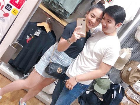 Look Kilig Photos Of Joshua Dionisio With His Girlfriend Gma Entertainment