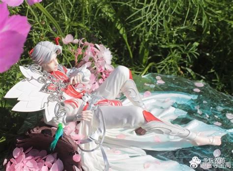 诸葛亮武陵仙君手办诸葛亮武陵仙君手绘诸葛亮武陵仙君大山谷图库