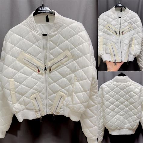 Куртка — цена 780 грн в каталоге Куртки Купить женские вещи по доступной цене на Шафе Украина