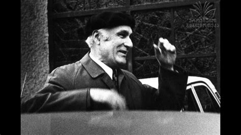 ირაკლი აბაშიძე პირველი თოვლის სიმღერა Youtube