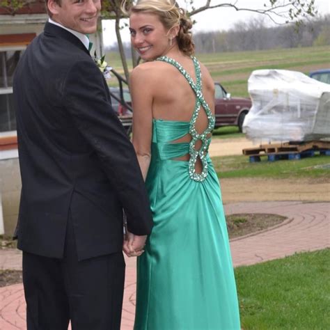 Beautiful Silky Emerald Green Prom Dress Gem