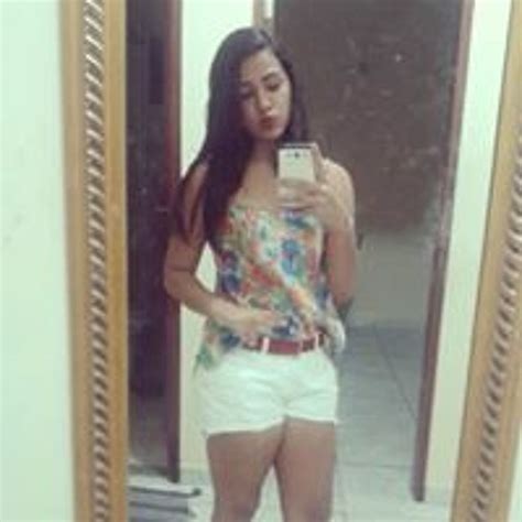 Stream Rayssa R Martins Music Listen To Songs Albums Playlists For Free On Soundcloud