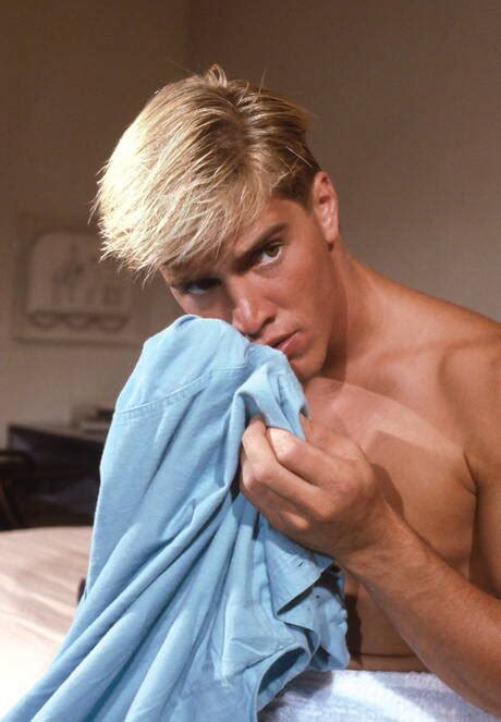 Vintage Gay XXX Photos At Naked Gay Pics