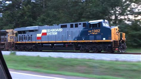 Pacing The Seaboard System Heritage Unit Csx 1982 On I142 Youtube