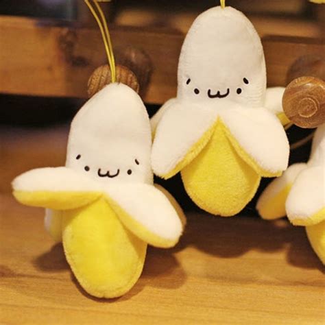 즐거운상점 바나나키링 가방참장식 가방 차키 명품 귀여운 캐리어 인형 에어팟