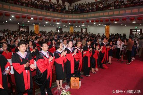 七月驪歌：青春是場不散的筵席——我校2017屆研究生畢業典禮暨學位授予儀式隆重舉行 每日頭條