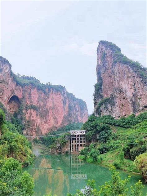 端午节去哪玩带上家人到毕节九洞天景区包粽子看划龙舟 贵州在线 贵州网络媒体平台