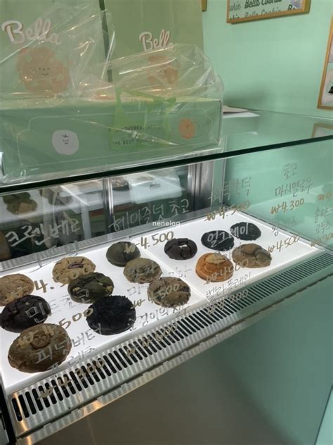 안국역 디저트 맛집 총정리 청와대 근처 카페안국역 직장인 찐맛집 2탄 벨라쿠키 삼청동호떡 합 원서점 블루보틀 랜디스