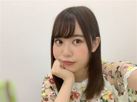 Date Sayuri Highres Photo Medium Girl Blurry Blurry Background Flower Indoors Looking