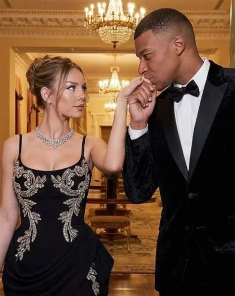 Who Is Kylian Mbappes Glamorous Girlfriend Star France Striker First