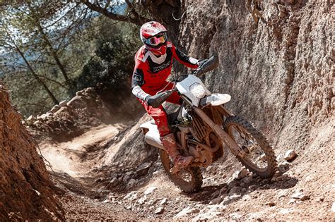 Triumph Tf 250 E Und Tf 450 E Test 2025