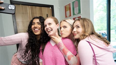 The Mean Girls Directors Break Down How Social Media Shaped Their