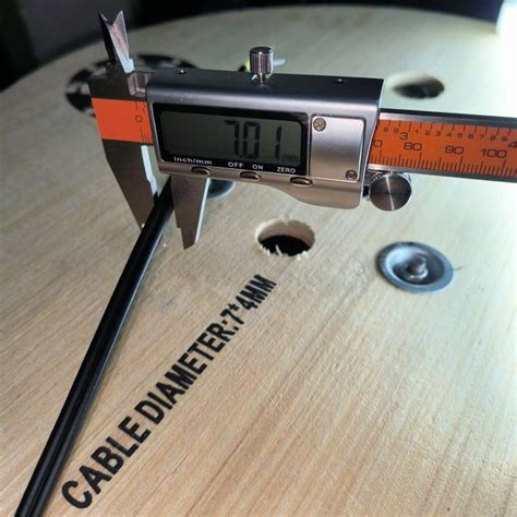 Jual Kabel Fo 4 Core Fig 8 Ns2 High Quality 1km Dropcore Fig8 4 Core 2core Fig8 1km Di