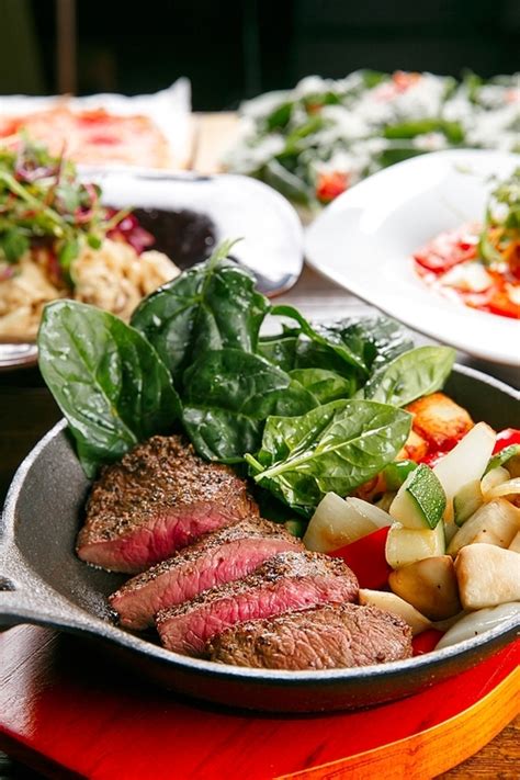 비프 등심 팬 스테이크 유토이미지 상세페이지 베이직샵 사진 20369684