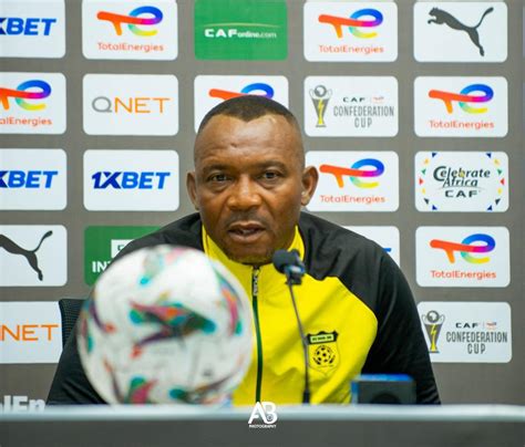 Coupe De La Confédération Caf Papy Kimoto Prêt à Débuter Contre Azam