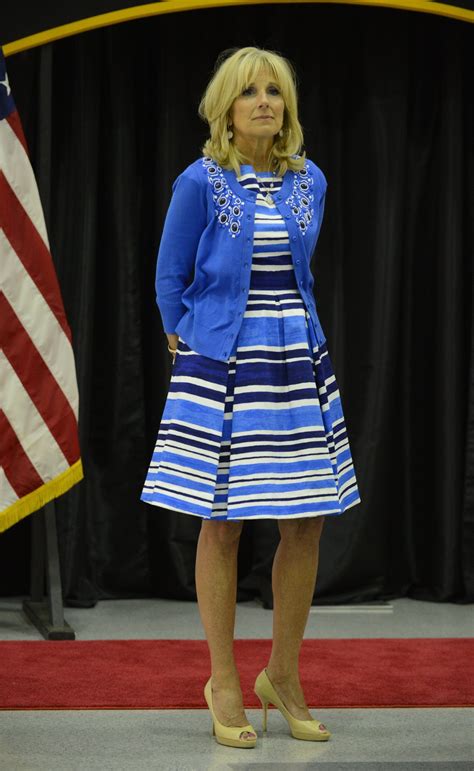 18 Of Jill Bidens Best Style Moments Ever The Us First Lady Wore Oscar De La Renta For Her