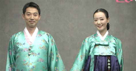 Md포토 이루마 손혜임 커플 손 꼭잡은 예비부부