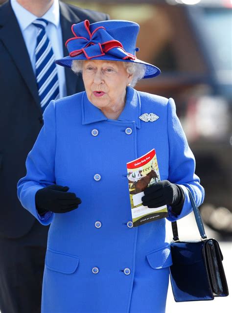 Why The Queen Wears So Many Bright Colors Popsugar Fashion Photo 12