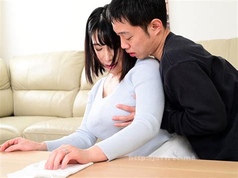 [gvh 662] 「こんなおばさんで本当にいいの？」家事代行でやってきたのは欲求不満なお人好し爆乳人妻…僕は童貞チ ポを差し出して何度も切願