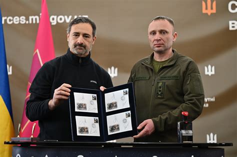 Ракетні війська та артилерія Армійська авіація Спеціальні танкові та механізовані війська і