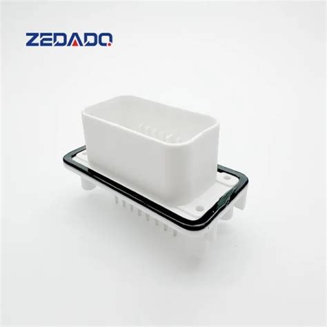 776228 2 Pbt Automotive Waterproof Header Car Electrical Connector For Pcb Side 180 Degree