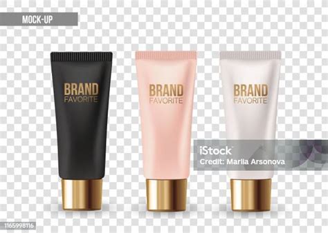 고급 화장품에 대한 현실적인 패키지의 집합입니다 골드 캡플라스틱 용기 액체 스킨 케어 크림 또는 젤용 병 투명 한 배경에 벡터 모형 개념에 대한 스톡 벡터 아트 및 기타