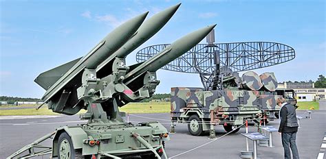 အမေရိကန်က ယူကရိန်းသို့ ခေတ်ဟောင်းဒုံးကျည်များပေးပို့နိုင်ဟုဆို