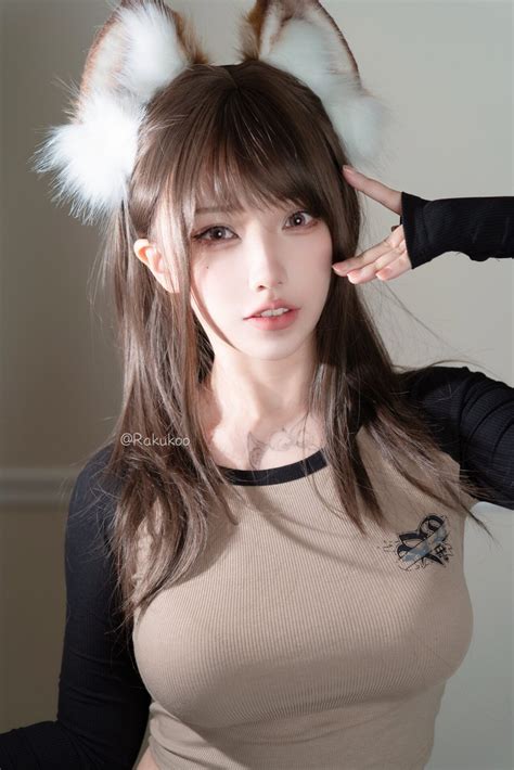 중국계 일본인 코스프레 하는 유투버라코쿠 누나사진  치지직 에펨코리아