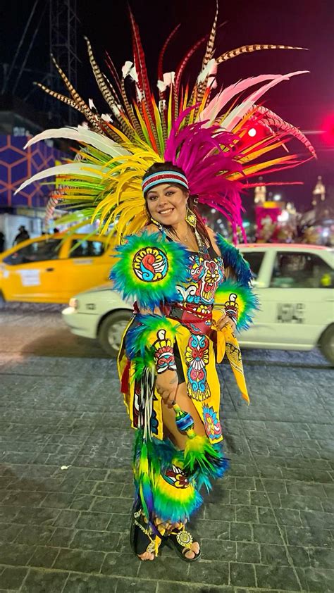 240 Ideas De Trajes Aztecas En 2025 Traje Azteca Aztecas Trajes De