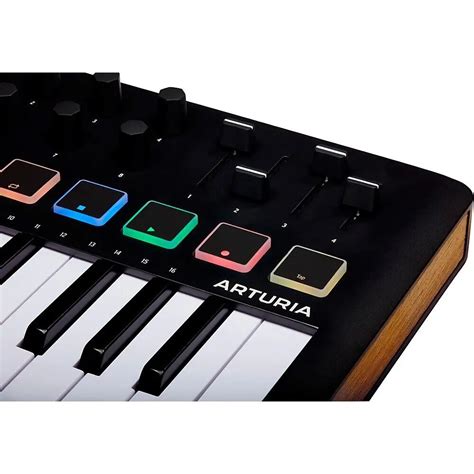 Arturia Minilab 3 Black Edition Proaudio