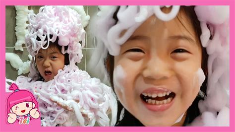 상품협찬 거품 미이라 변신 도전 마시멜로 버블 클렌저 거품 놀이ㅣ태희의 해피 하우스 태피하 Youtube